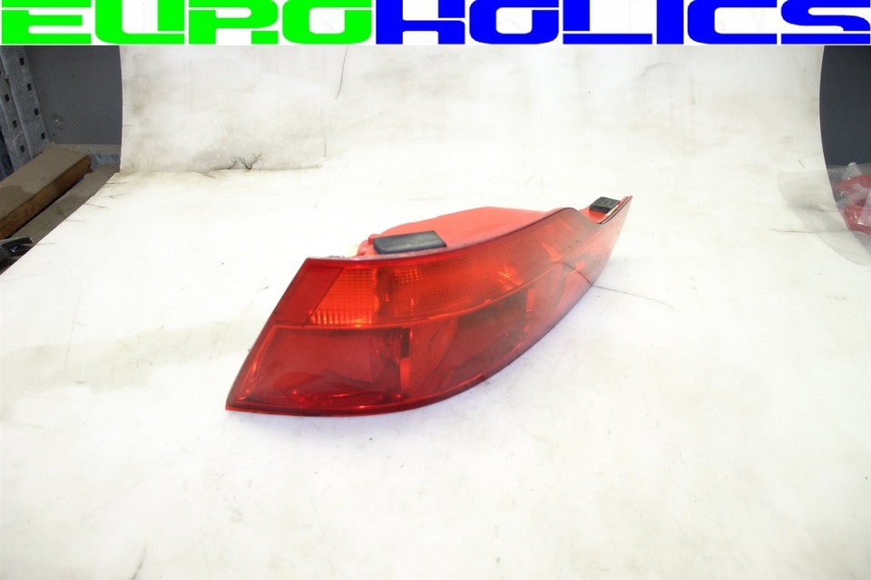OEM Audi Q7 07-09 Right Passenger Rear RR Upper Tail Light Lamp Lens ...
