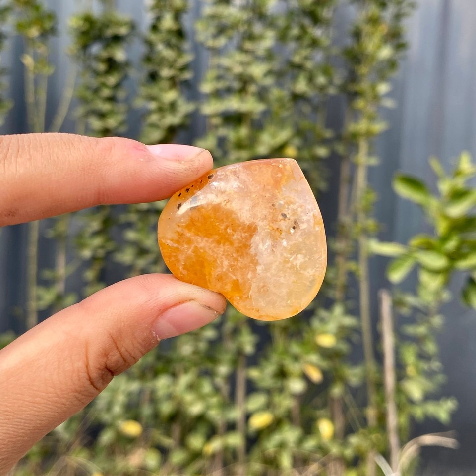 24G Rare! yellow gum flower hand polished heart treatment | eBay