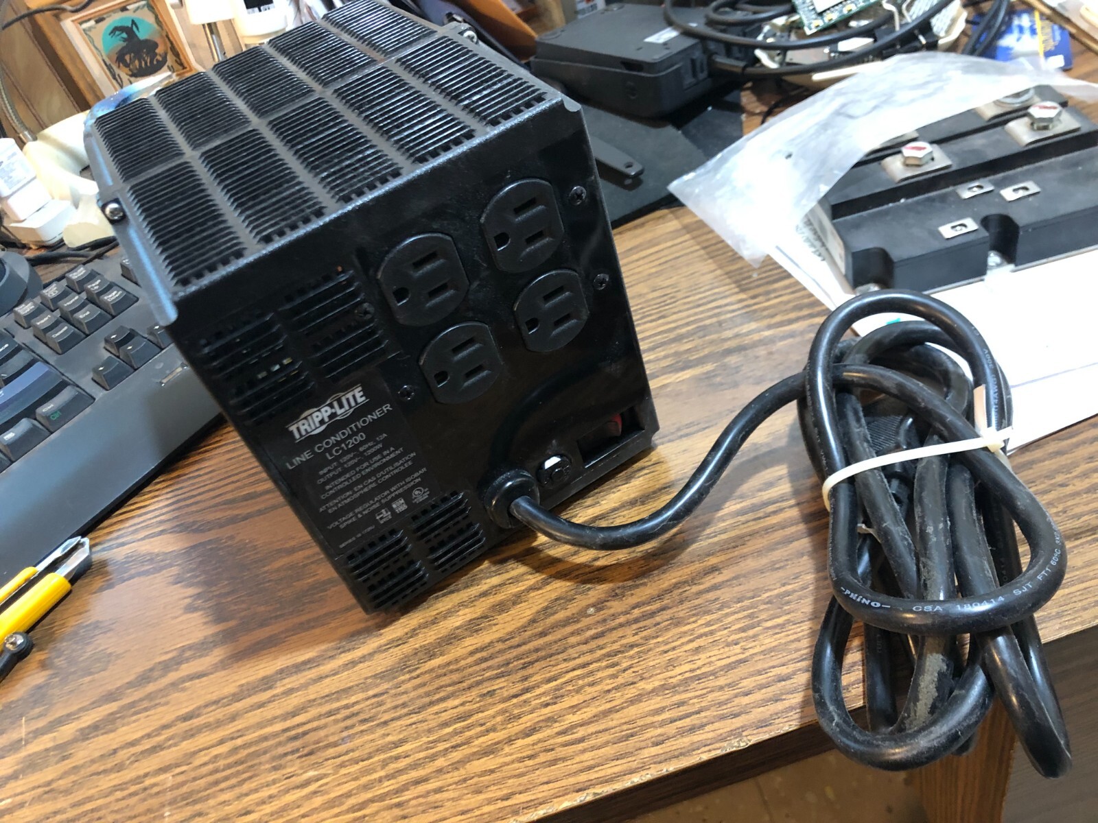 LC1200 Tripp-Lite Line Conditioner, Input: 120V, 60Hz, 12A, Output: 120V, 1200W 37332040022 | eBay