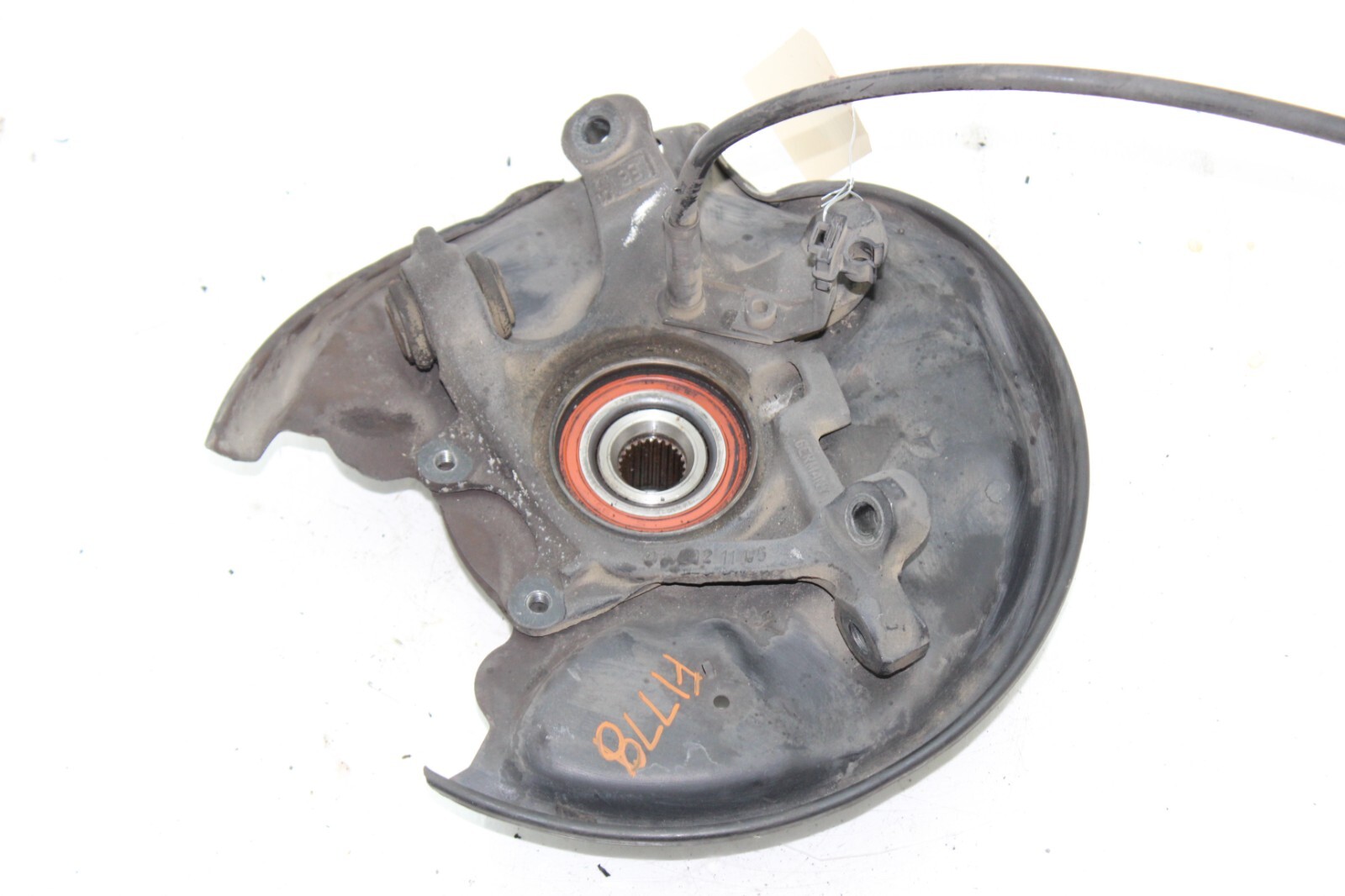 99 MERCEDES CLK 320 C208 Rear Right Passenger Spindle Knuckle Bearing ...
