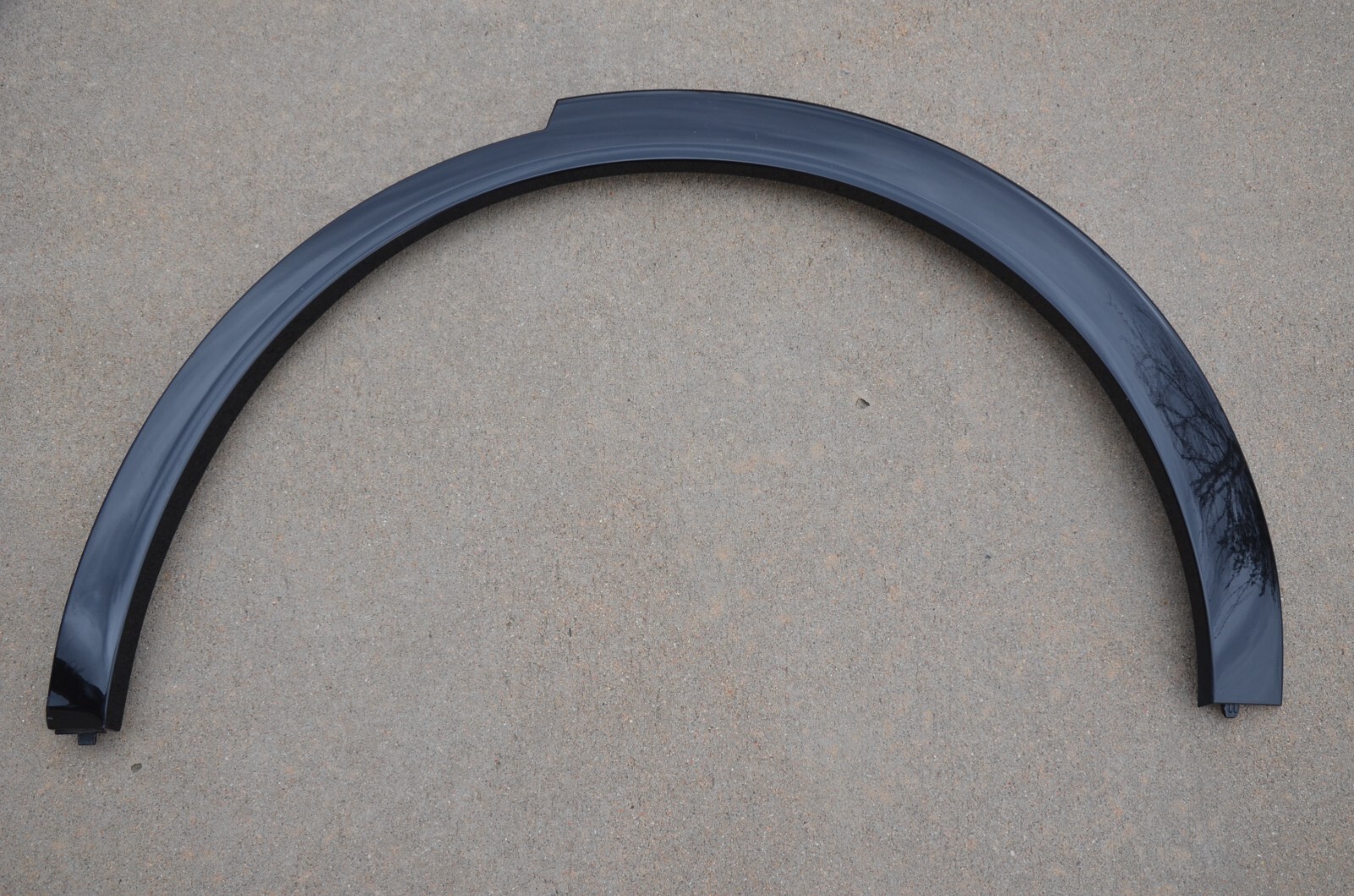 2021-22 Porsche Cayenne Rear Left Wheel Flare Molding 9Y0-854-731-D-G2X ...