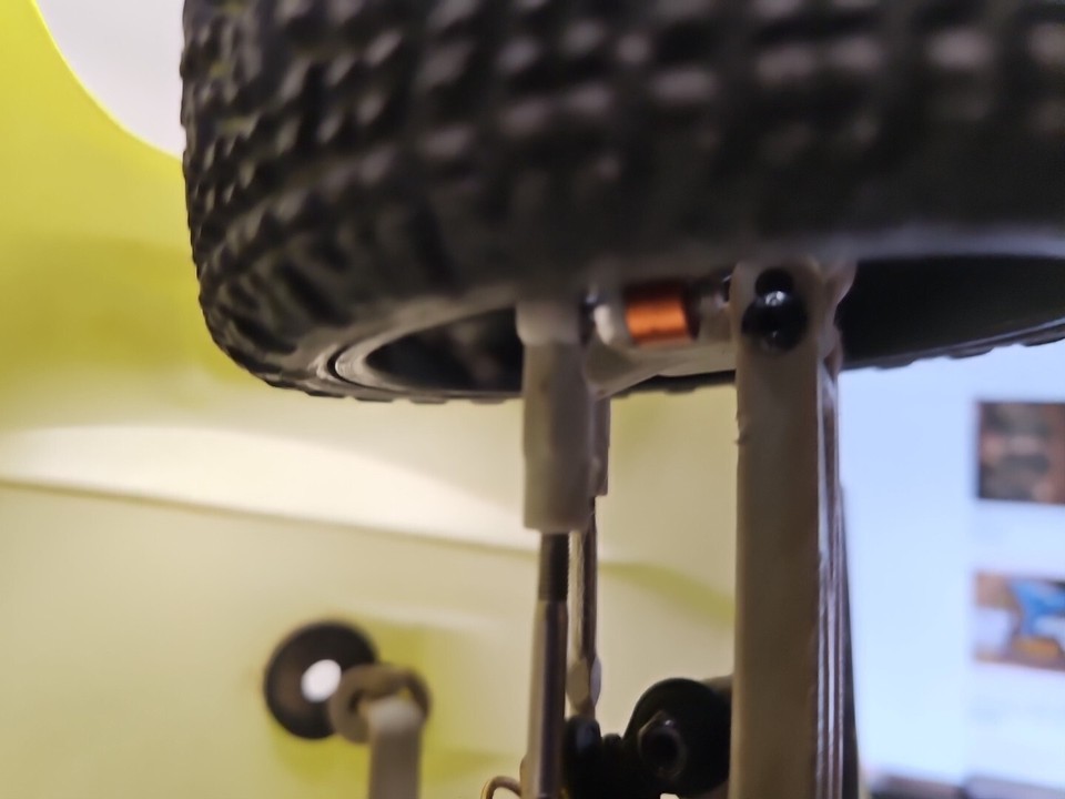 Vintage HPI Blitz 1/10 Short Course Esr White With Aluminum Upgrades ...