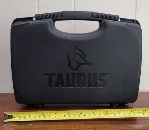 Taurus 11" x 9" Hard Plastic Padded Travel Storage Pistol Case Medium ...