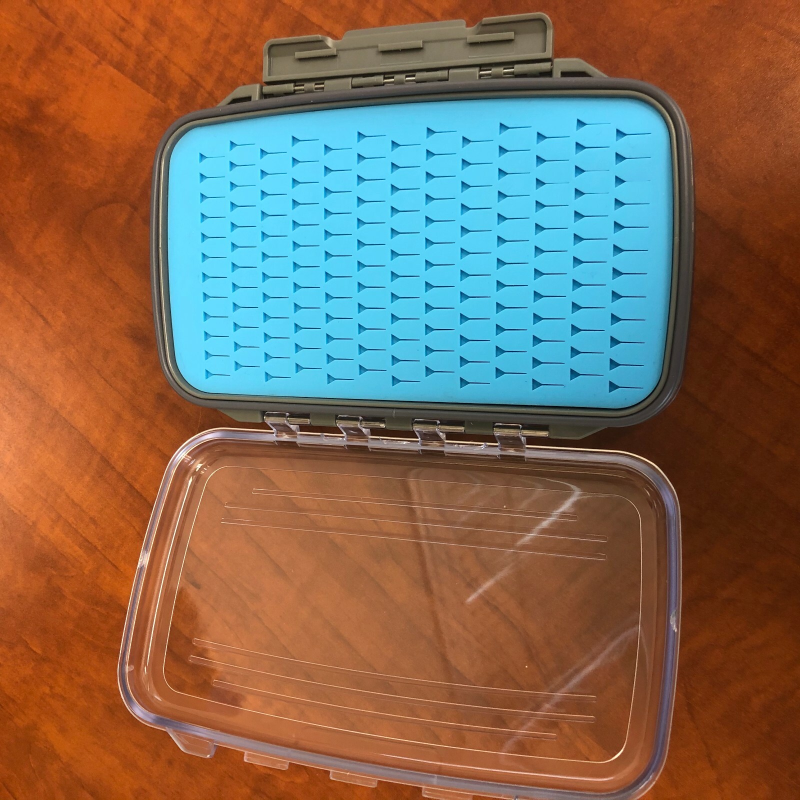 FliCon Silicon Fly Boxes - Waterproof - Silicon insert - Double Sided ...