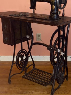 Sewing Machines - 12 Fiddlebase