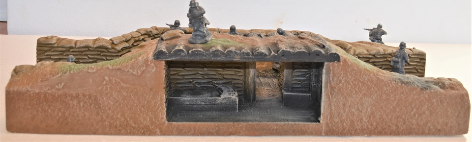 Atherton Scenics Painted WWII WWI Trench Center Interior Command Bunker ...