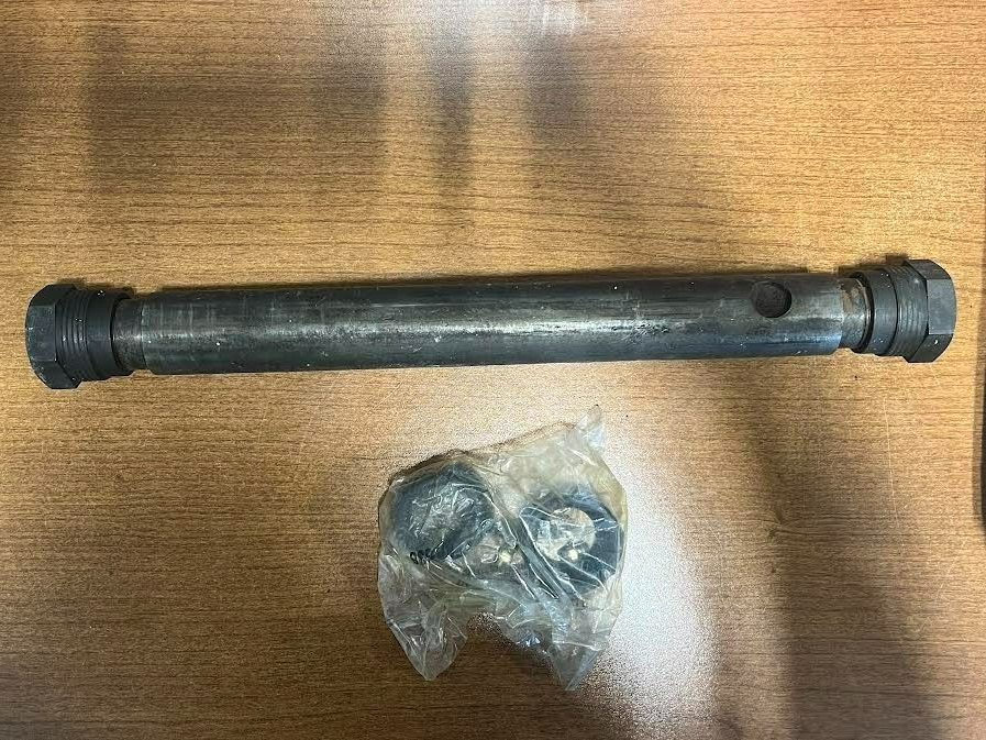 MOOG Front Lower Control Arm Shaft K6147 | eBay