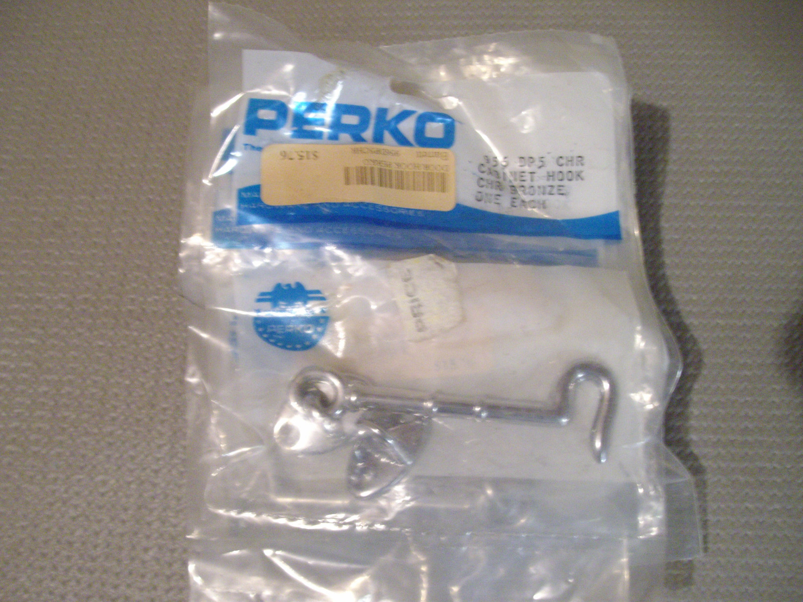 NOS PERKO 956-DP5-CHR 3 1/2" DOOR CABINET HOOK 1199 CHROME BRONZE BC5 ...