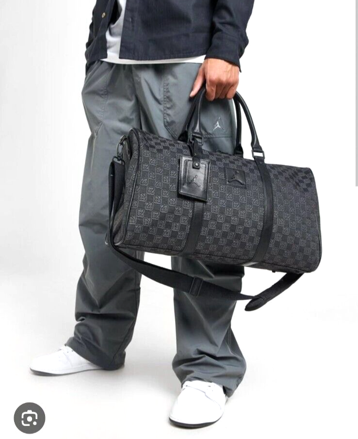 Nike Air Jordan Monogram Duffle Bag 25L NWT Carry On Weekender Gym Bag ...