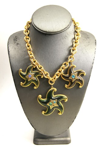 INCREDIBLY RARE TRIFARI LUCITE STARFISH STATEMENT NECKLACE | eBay