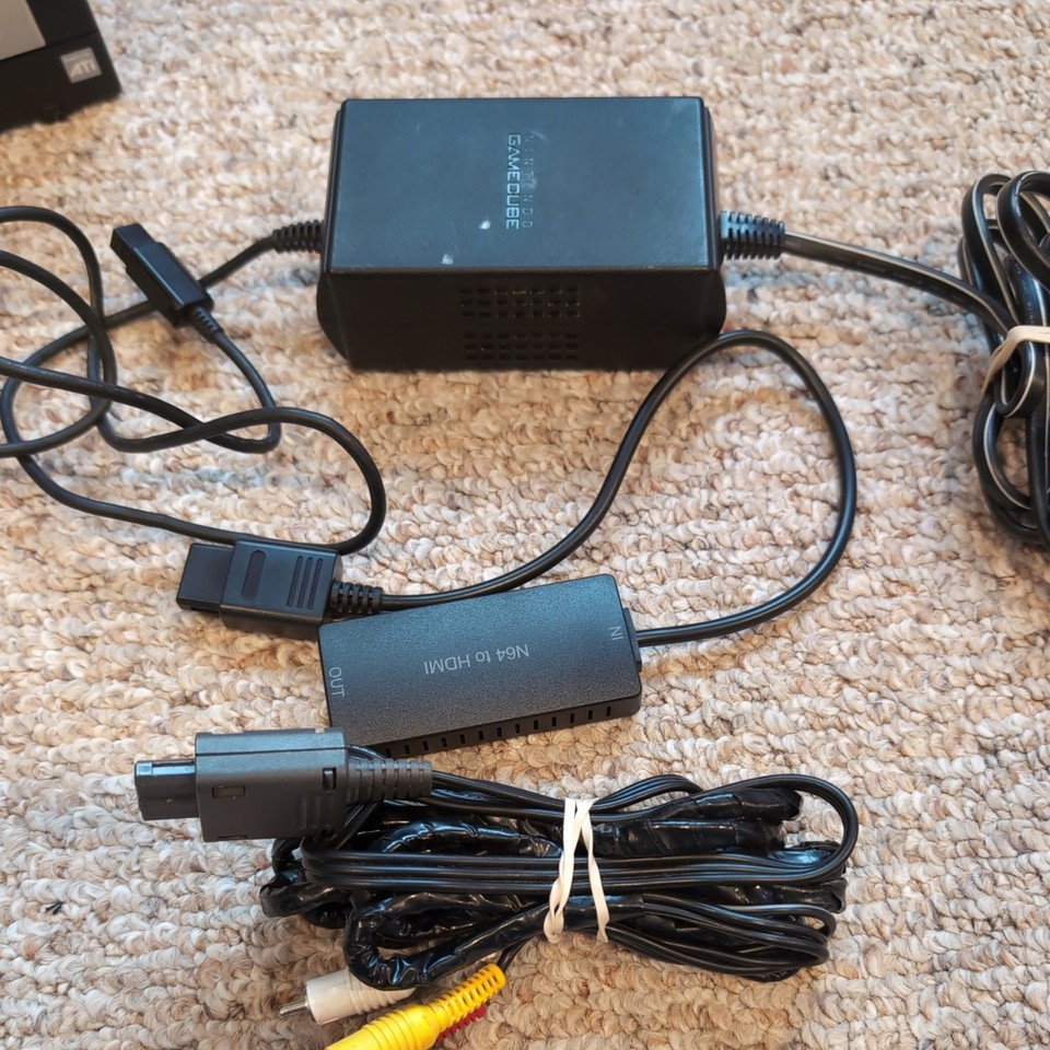 Nintendo GameCube Black, Used, With Cables, Controller and bag! Read ...