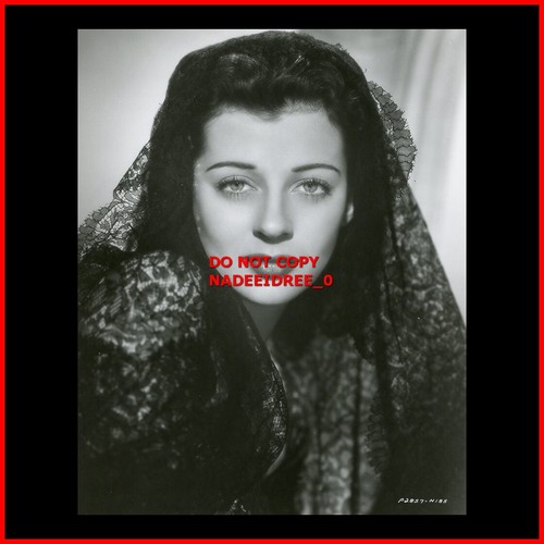 GAIL RUSSELL IN STUNNING PORTRAIT 1945 8X10 PHOTO | eBay