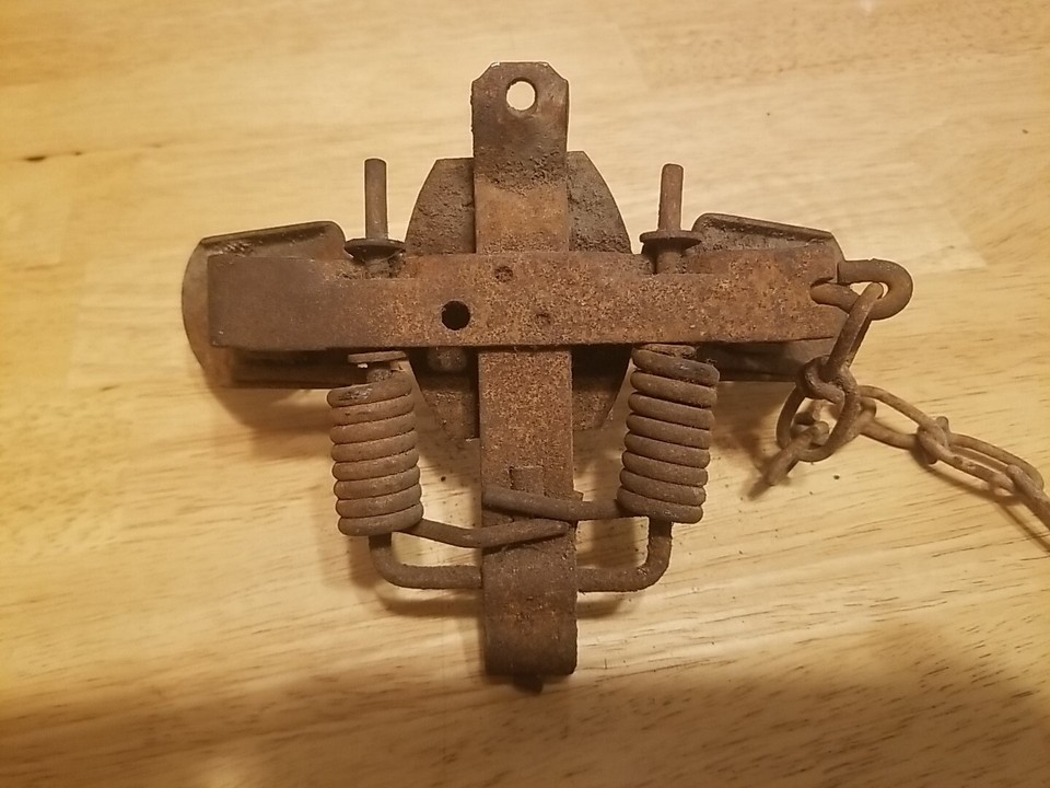 Vintage Victor Animal Trap No.2 Coil Spring Trap - Reg Pat US Off ...
