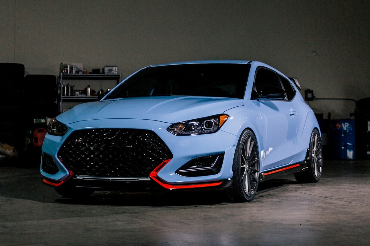 Lowered Veloster