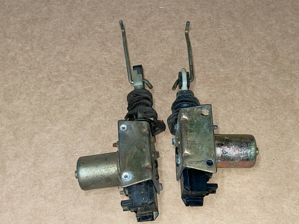 Corvette power Door Lock actuator Rod rods & bracket, brackets 84,85,86 ...