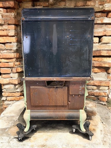 Monogram Stove, Vintage Wood/Coal Burning Stove, Cream & Sage Enamel ...