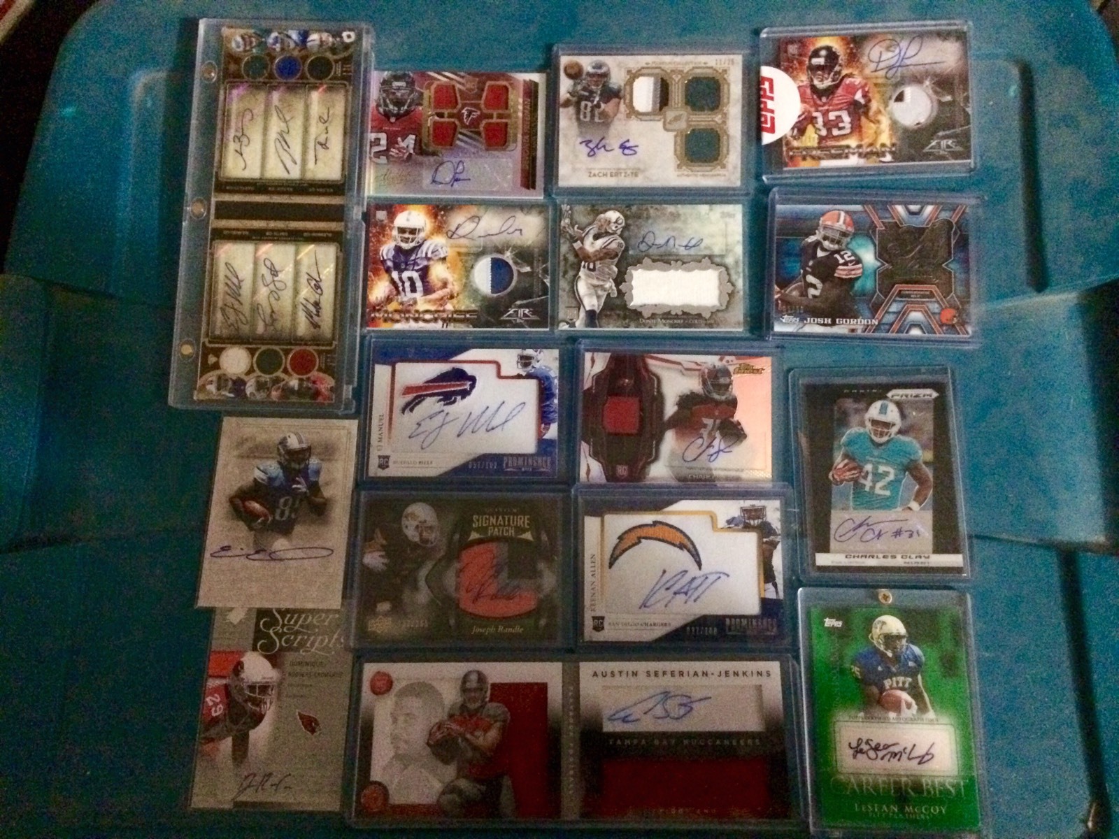 NFL Football Hot Pack Card Lot! AUTO, Game Used, Rookies and more ...