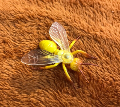 d&d mini miniature plastic giant WASP BEE flying insect bug fantasy fae ...