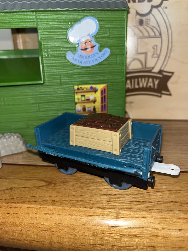 MR JOLLY CHOCOLATE FACTORY ! Thomas Friends Train Motorized TRACKMASTER ...