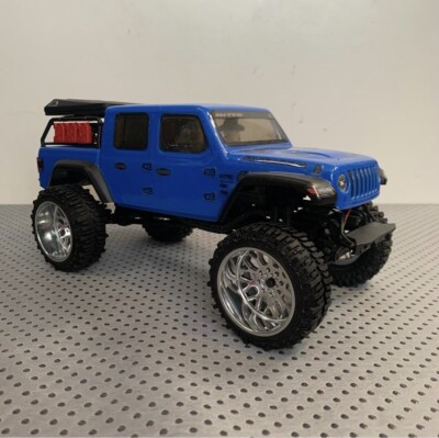 1:24 Fissure Wheels on Boggers for Axial Jeep (2.25” Outer Tire ...
