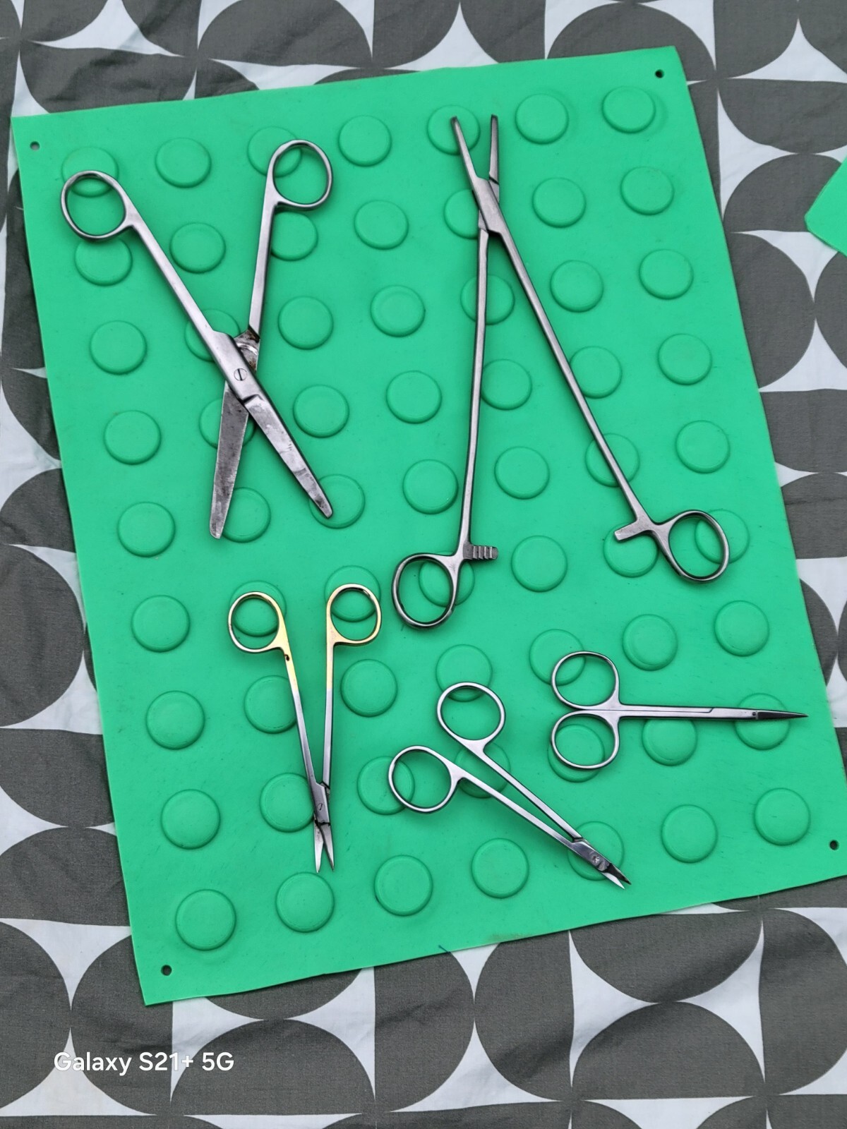 Autoclavable Surgical Magnetic Mat - Non-Slip Flexible Instrument ...