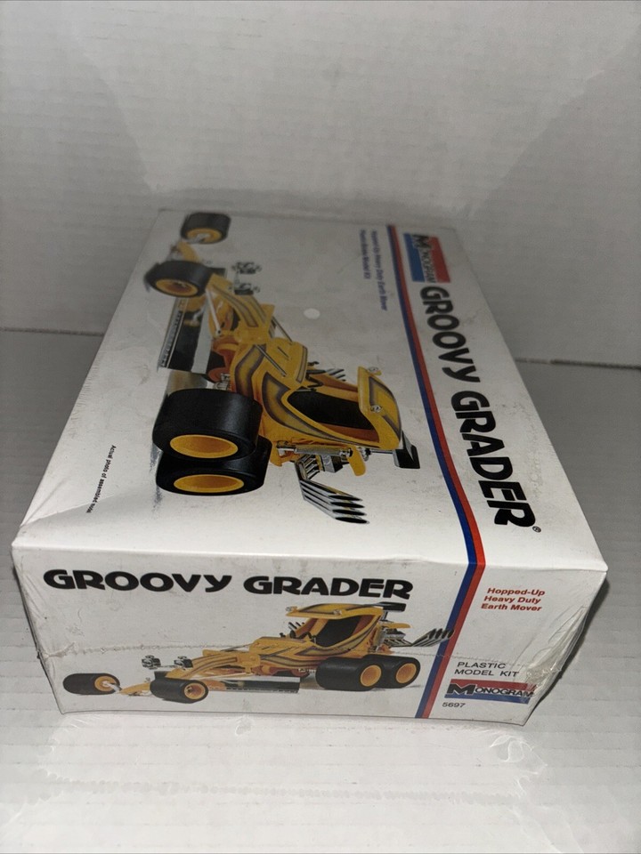 Monogram Groovy Grader Car Model Kit | eBay