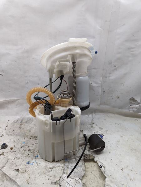 Fuel Pump Only Injection Pump ID 13517584461 Fits 12-18 BMW 320i 223543 ...