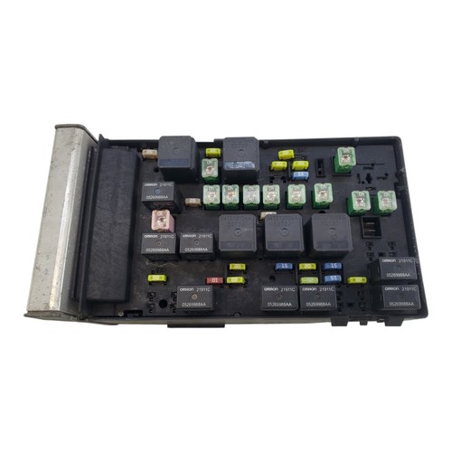 CHRYSLER DODGE INTERGRATED POWER CONTROL MODULE FUSE BOX | eBay