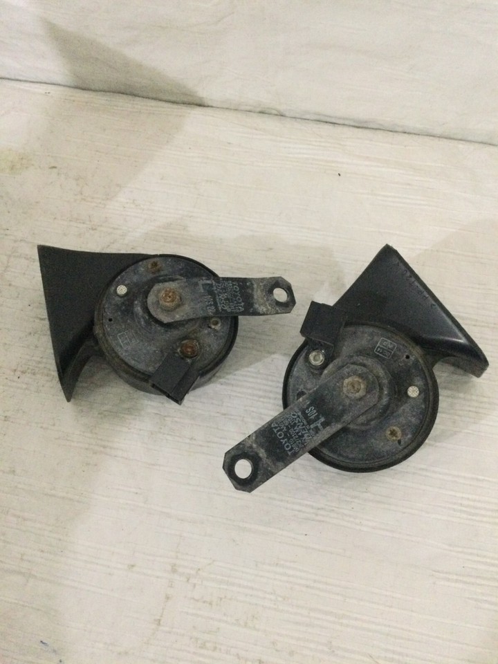 2016 Toyota Camry High Pitched Horn OEM 86510-AA010 | eBay