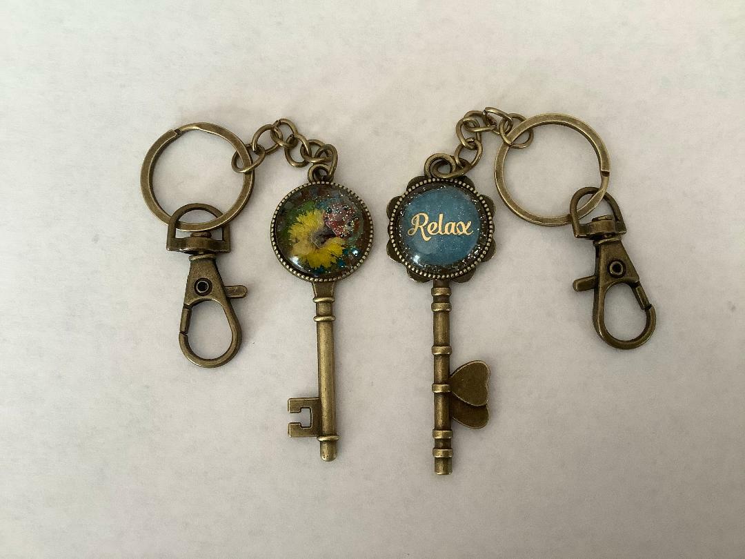 Homemade resin keychains keys keyring purse backpack gift | eBay
