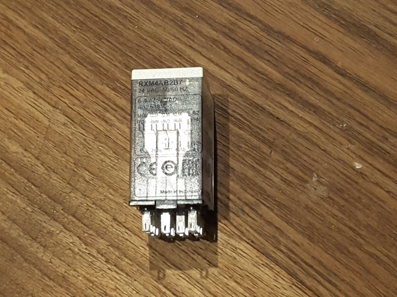 Schneider Electric RXM4AB2B7 Miniature Relay Plug-in Where LED 4 °c/or ...