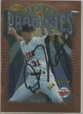 Minnesota Twins DAN NAULTY autographed 1996 Topps Finest | eBay