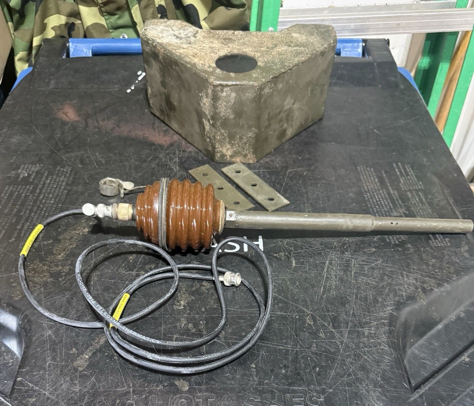 M35 M37 M715 ARMY Truck VRC 8 9 10 AB-243 AB-15 Radio Antenna Mount and ...