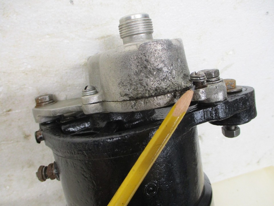 1956 1957 1958 1959 1960 1961 CORVETTE GENERATOR TACH DRIVE O.E.M. N.C ...