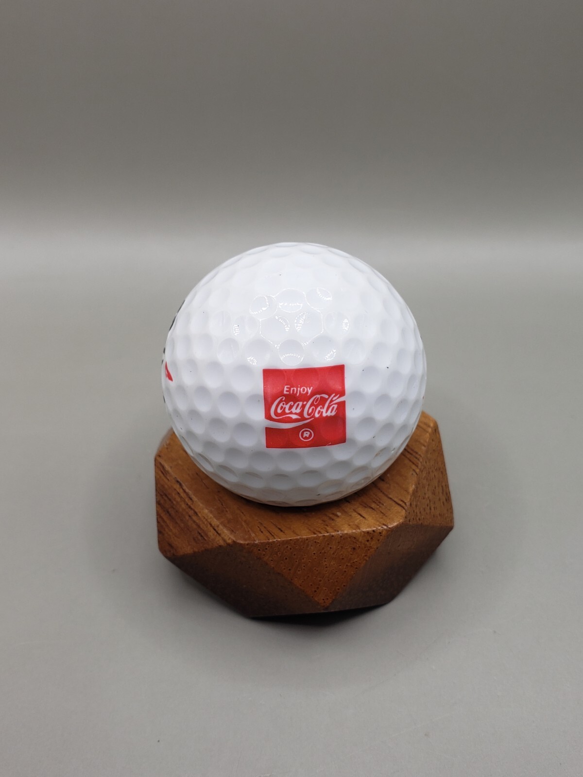 Coca Cola Company Collectors Logo Golf Display Ball Spalding 4 Enjoy ...