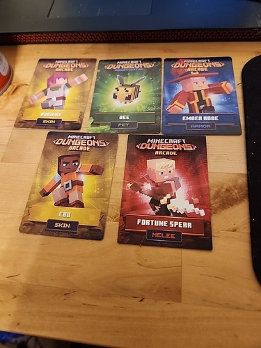 13 Minecraft Dungeons Arcade Game Cards From Dave & Busters All Rare | eBay