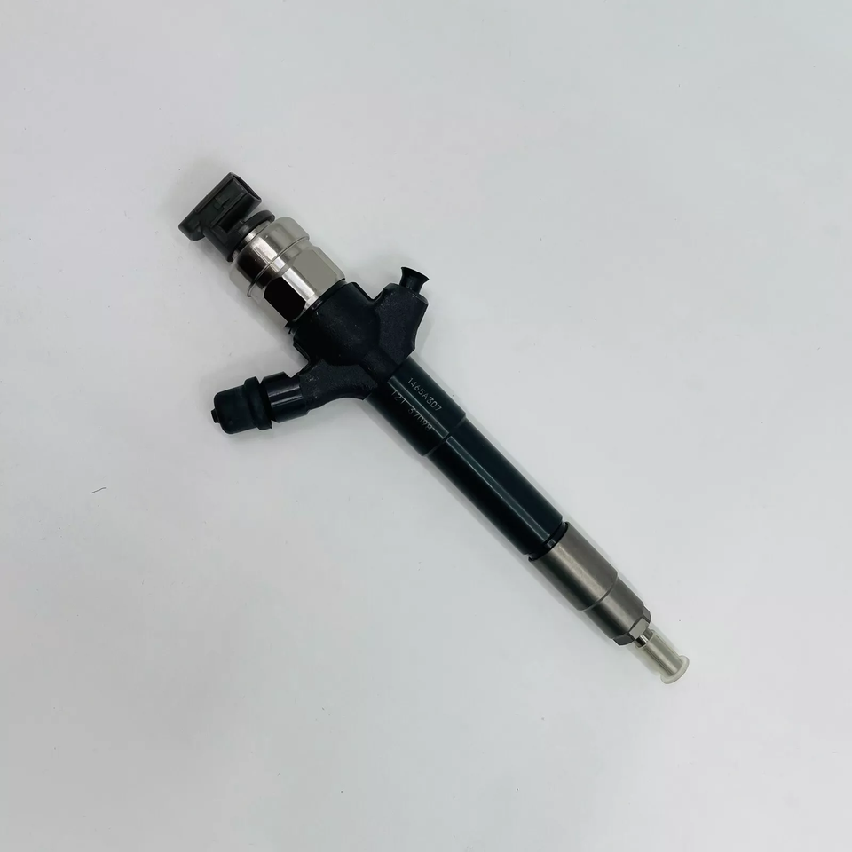 095000-8110 Common Rail Diesel Fuel Injector Assy 1465A307 for Denso ...