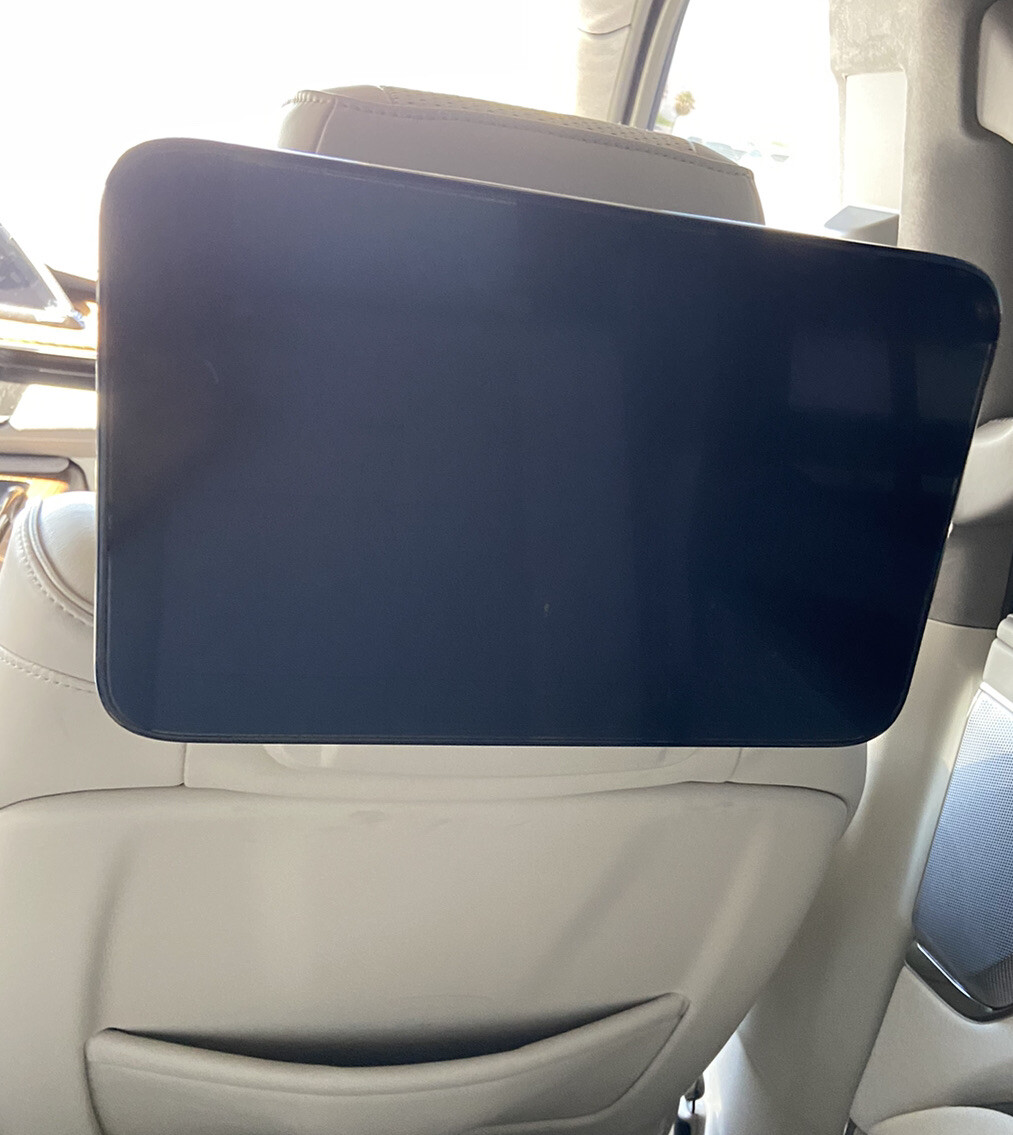 2021-2023 Cadillac Escalade AKG SET OF Headphones | Bluetooth ...