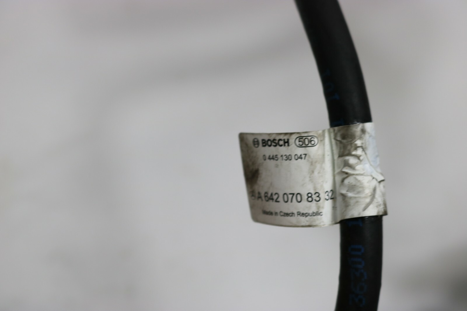 Mercedes Benz OM642 Kraftstoffverteiler links 0281002987 Sensor ...