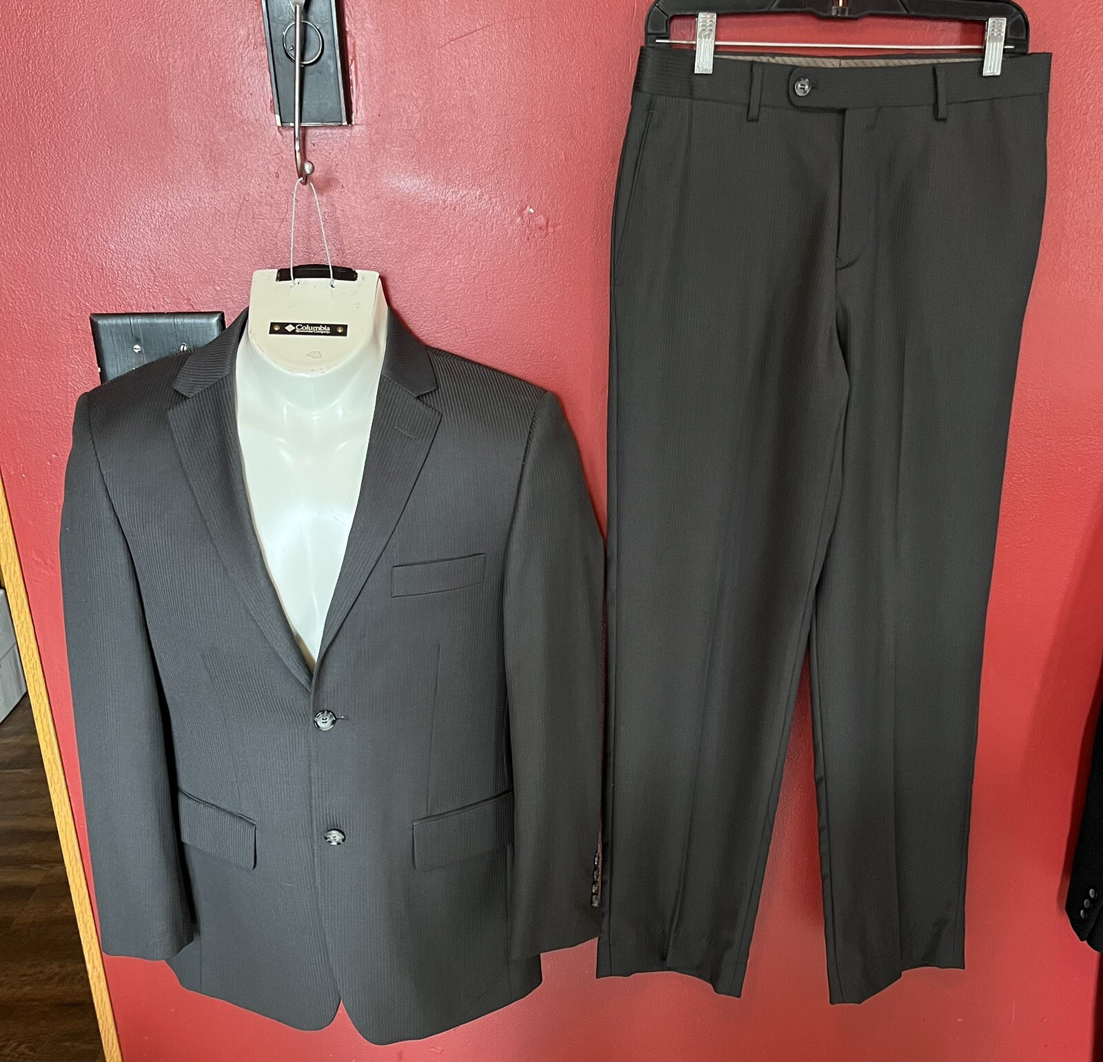 Angelo Rossi Pinstripe Suit Microtech 36 Short 30X35 … - Gem