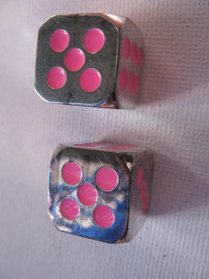 1 PAIR .999 CRAPS SILVER DICE 2 EACH PINK FOR LADIES WEIGHS -1oz ...