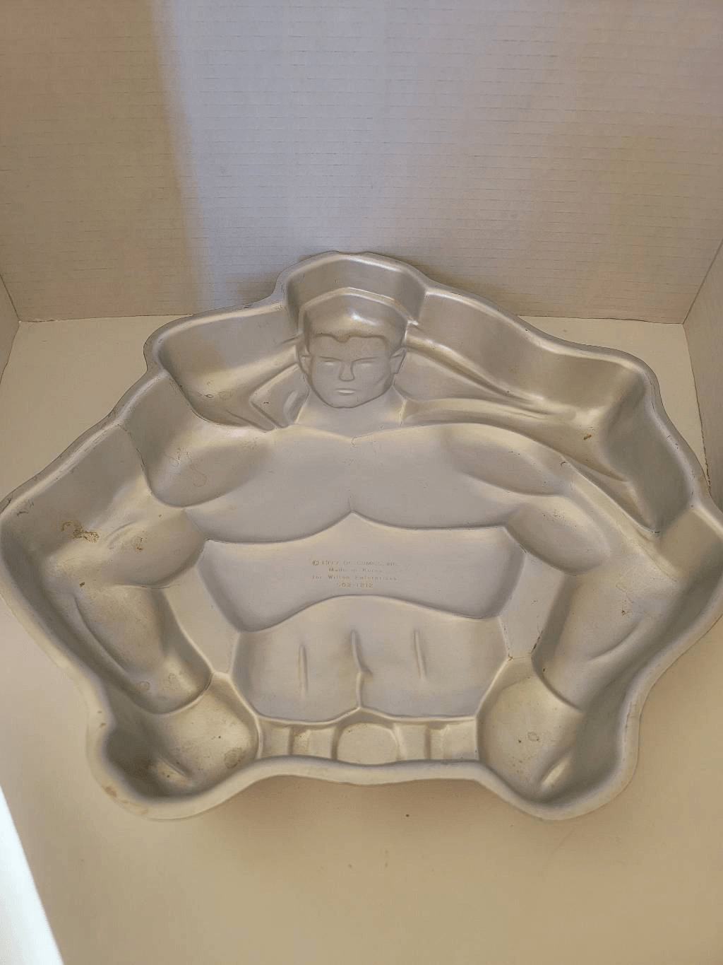 Vintage DC Comics For Wilton Home Silver Superman Mold Bake Cake Pan 13 ...