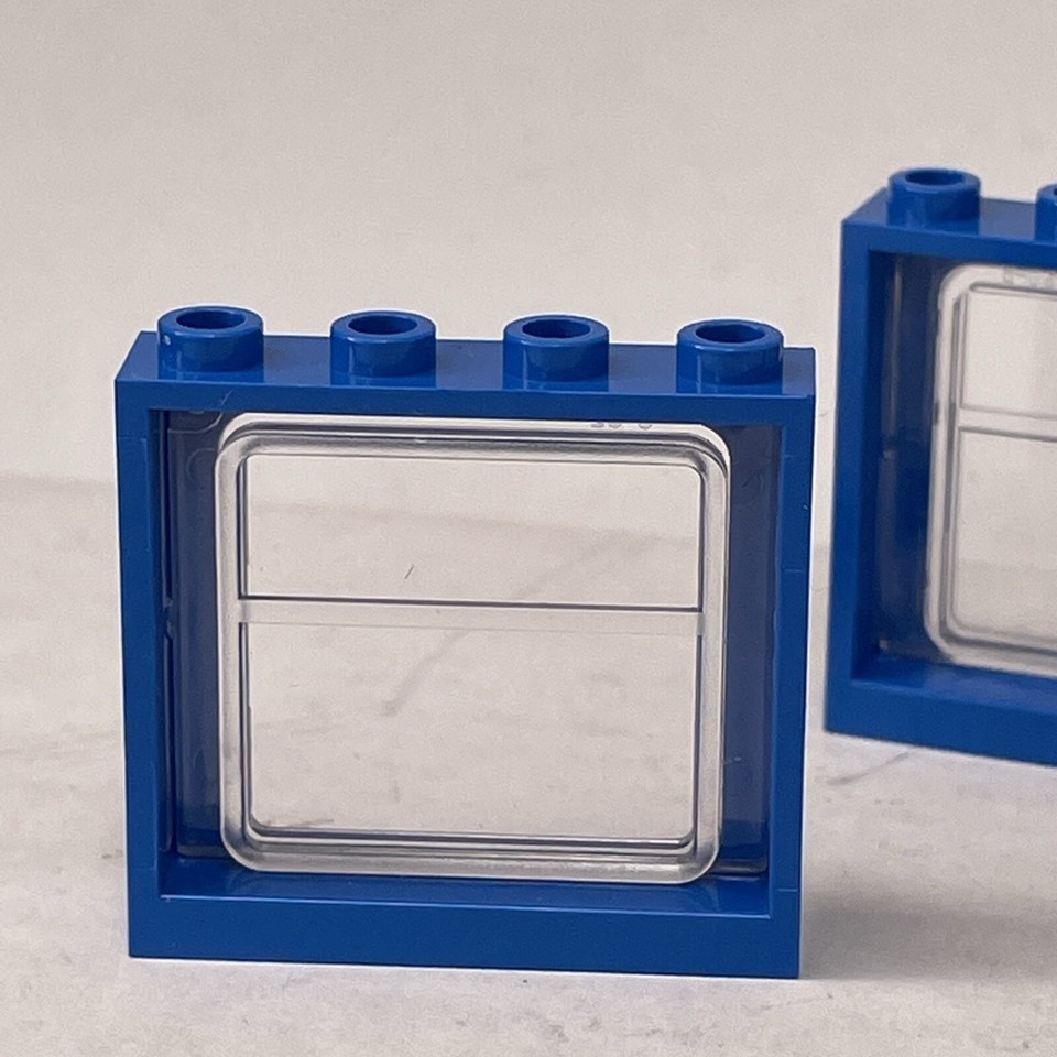 Lego BLUE TRAIN WINDOW 4033 1x4x3 WITH PANES 4034 Lot of 4 | eBay