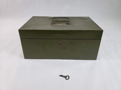Steelmaster Art Steel Company Olive Green Metal Lock Box and security ...