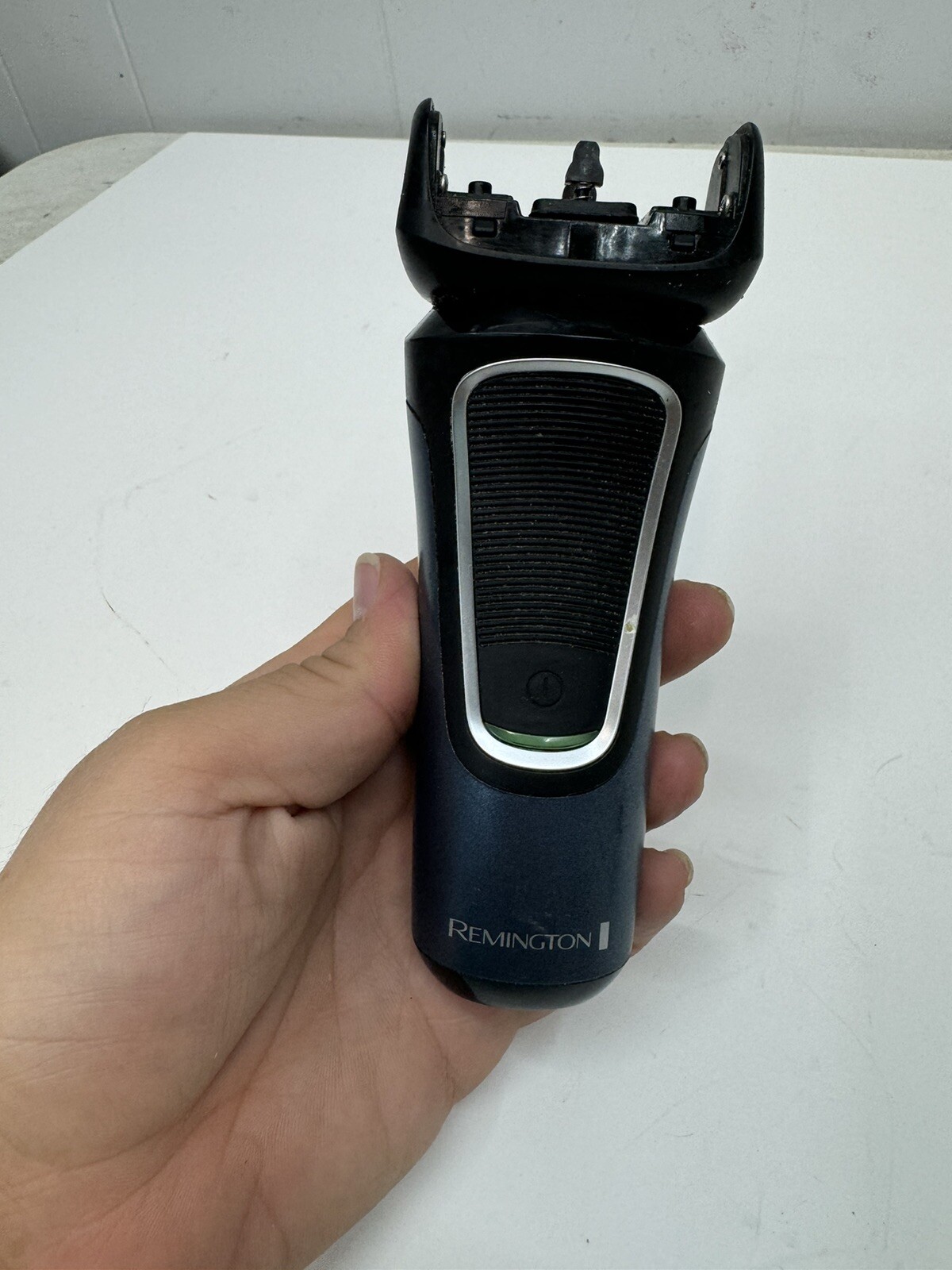 Remington PF7500 Comfort Series Cordless Rechargeable Men's Electric ...