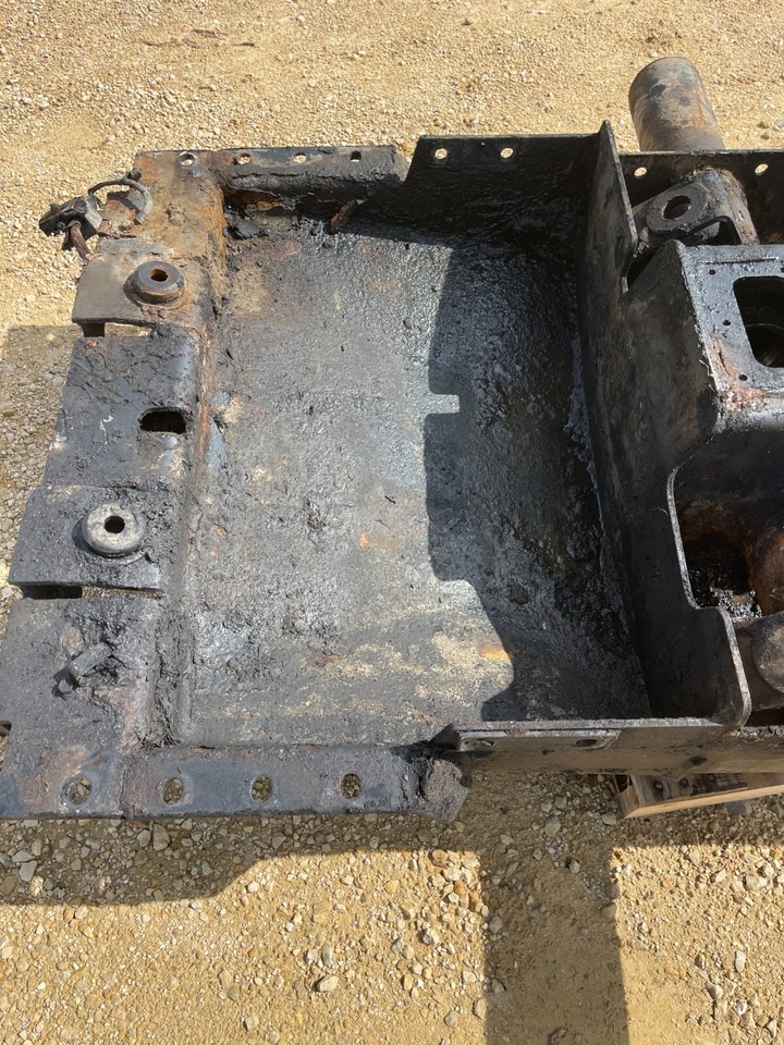 2008 Bobcat S300 Skid Steer Loader Frame Chain Case | eBay