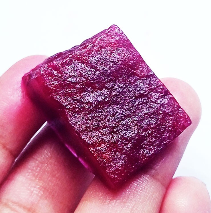 Natural Red Beryl Rough Certified Loose Gemstone 74.00+ Ct With Free ...