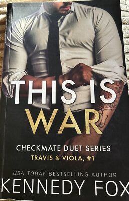 C'Est War: Travis & Viola #1 Par Kennedy Fox (Livre de Poche, 2021) | eBay