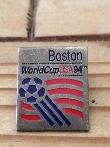 Pin's Pins Pin Enamel 2 Football Coupe Du monde BOSTON "World Cup 94 ...