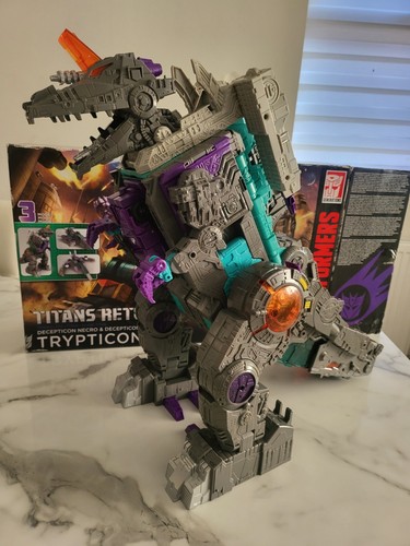 Trypticon Titans Returns Complete With Decepticon Necro And Full-tilt ...
